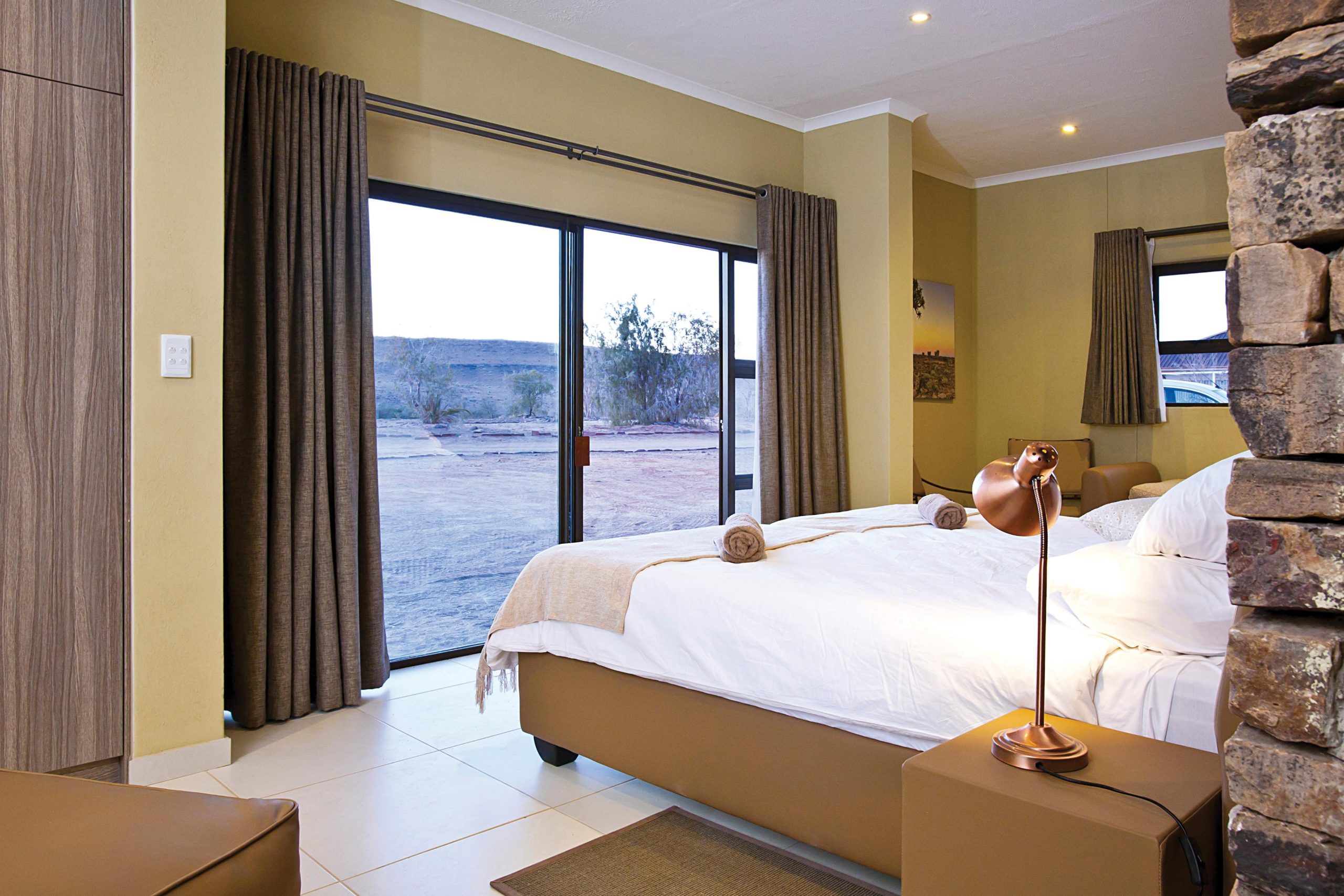 Hobas Lodge - this is namibia