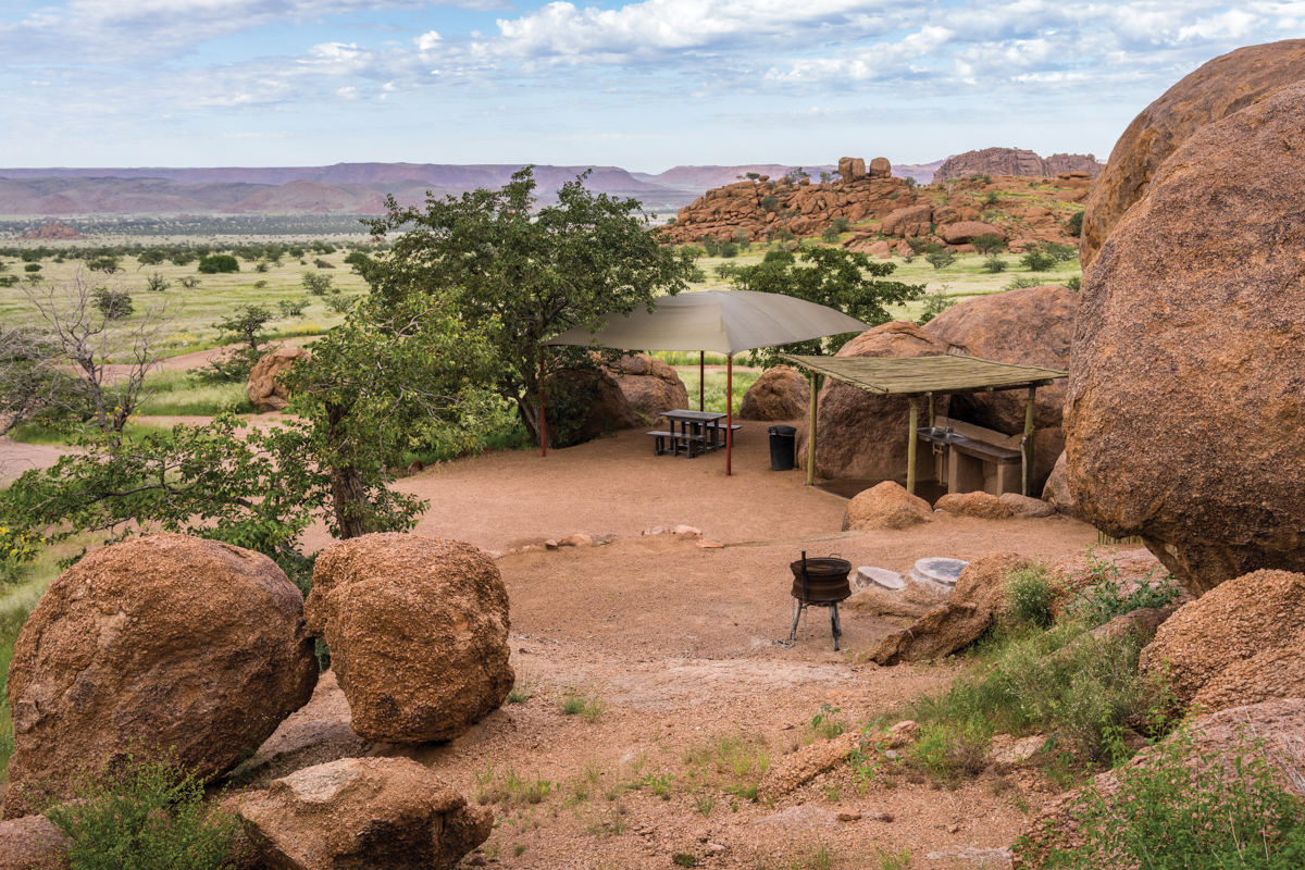 Mowani Campsite - this is namibia