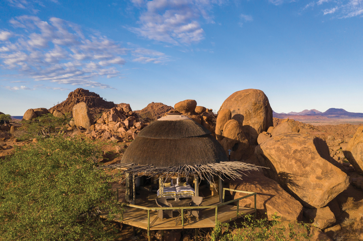 Mowani Mountain Camp - this is namibia